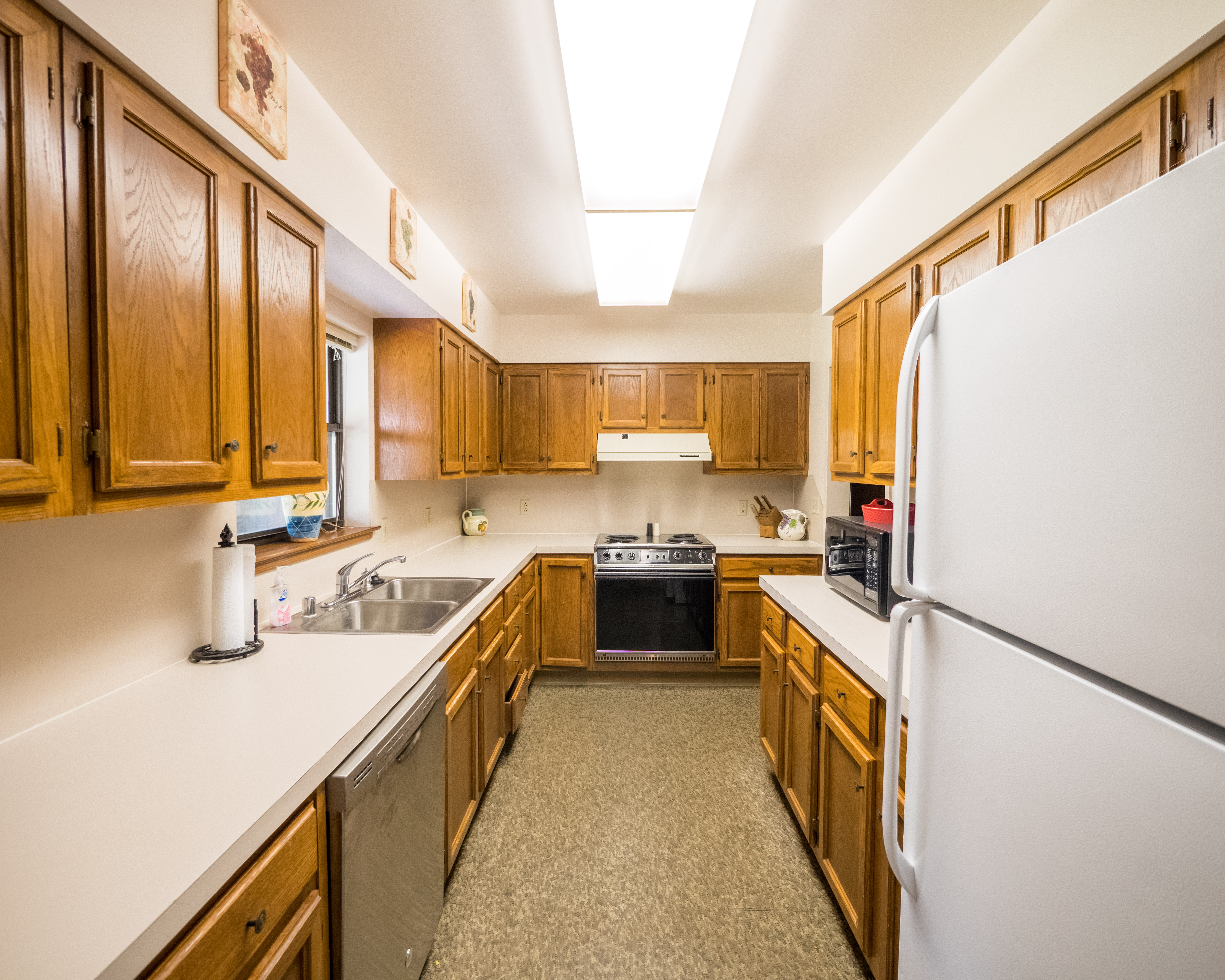 The Lodge | Camp Paron